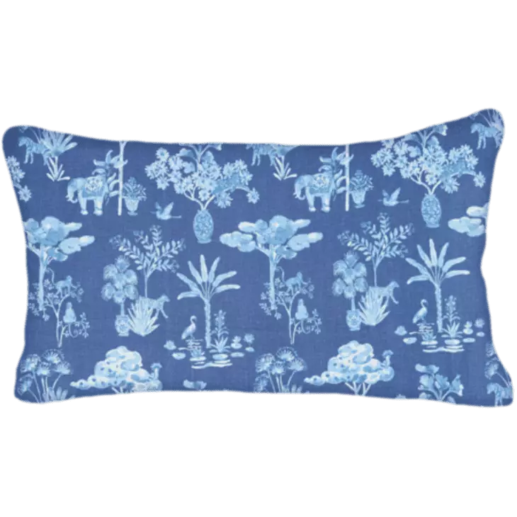 Immaġni tal-Prodott: Żgħir Chagall Rose Lumbar Throw Pillow