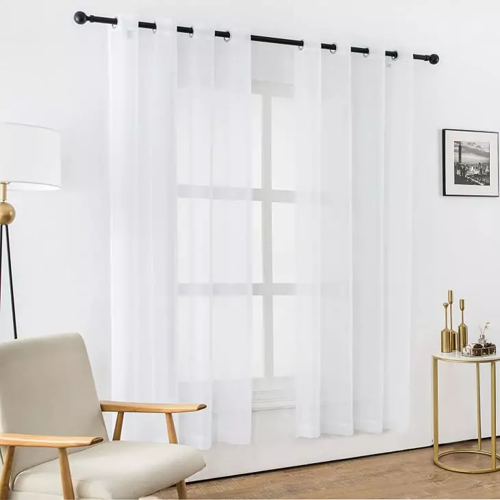 Imatge del producte: Cortines semitransparentes de color blanc Bermino