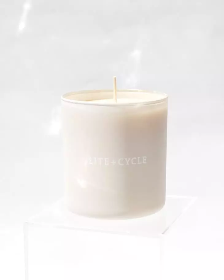 Khoom duab: Lite + Cycle Bergamot Candle