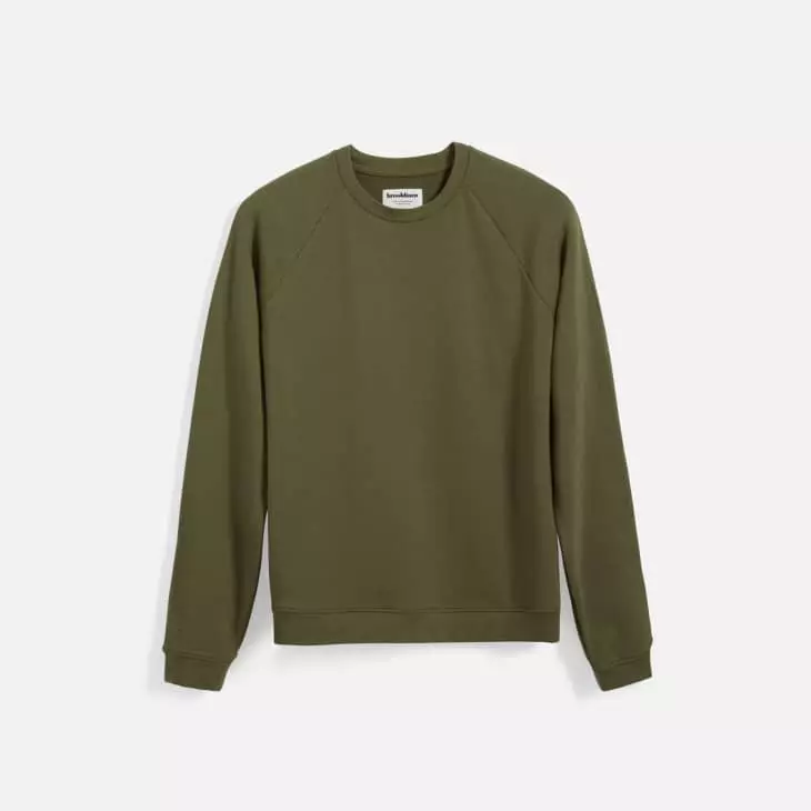 Sary vokatra: Sterling Sweatshirt