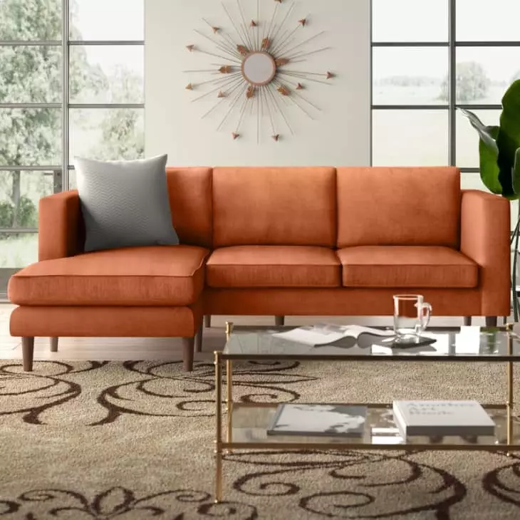 නිෂ්පාදන රූපය: AllModern Sofa & Chaise