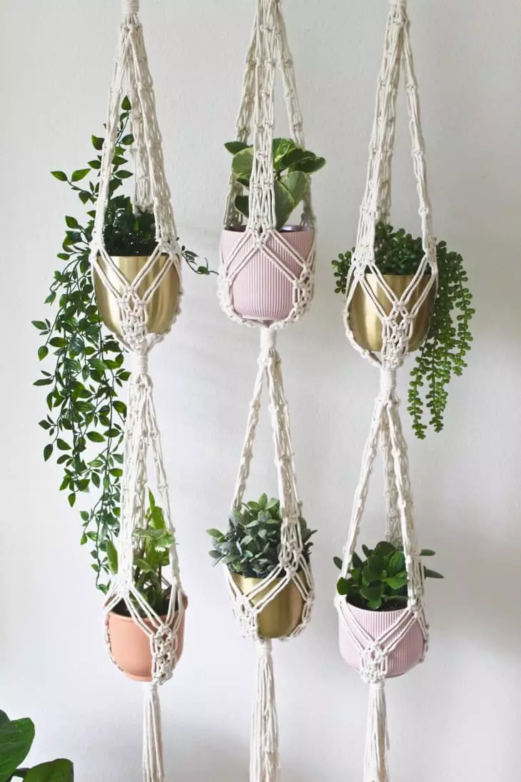 Productafbeelding: Larks & Leo dubbele macrame plantenhanger