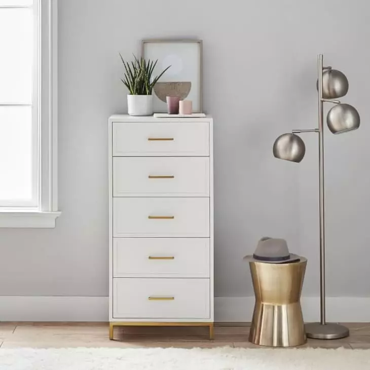 Chithunzi Chojambula: Blaire Small Space 5-Drawer Tall Dresser