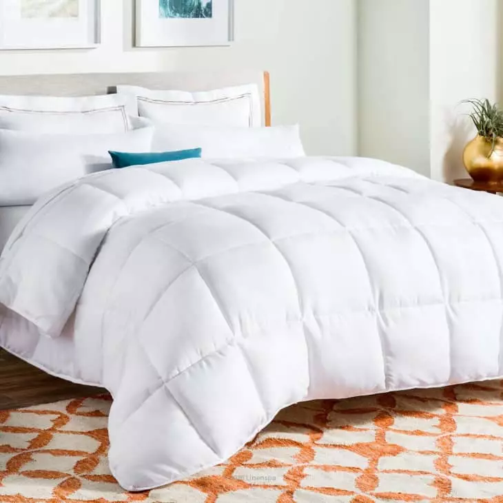 ภาพสินค้า: Linenspa All-Season Down Alternative Comforter, Queen