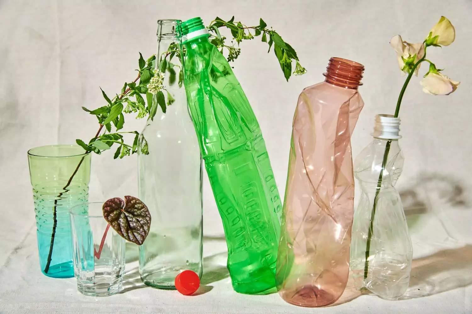 지속 가능성의 성공을 가로막는 8가지 오해 — 유리가 플라스틱보다 나은 경우 포함