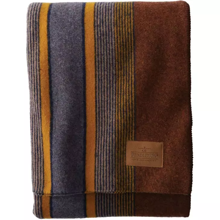 Immaġni tal-Prodott: Pendleton Yakima Camp Blanket