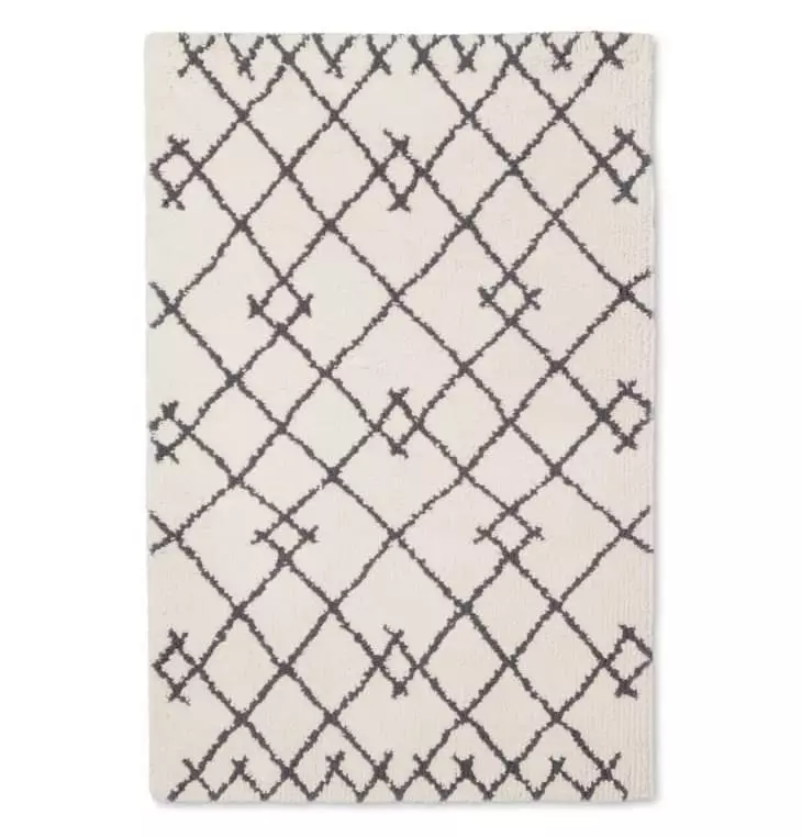 Chigadzirwa Mufananidzo: Threshold Kenya Fleece Accent Rug