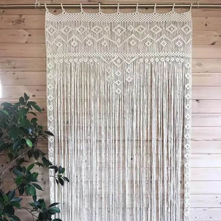 ထုတ်ကုန်ပုံ- Macrame Door Curtain (30 x 48)