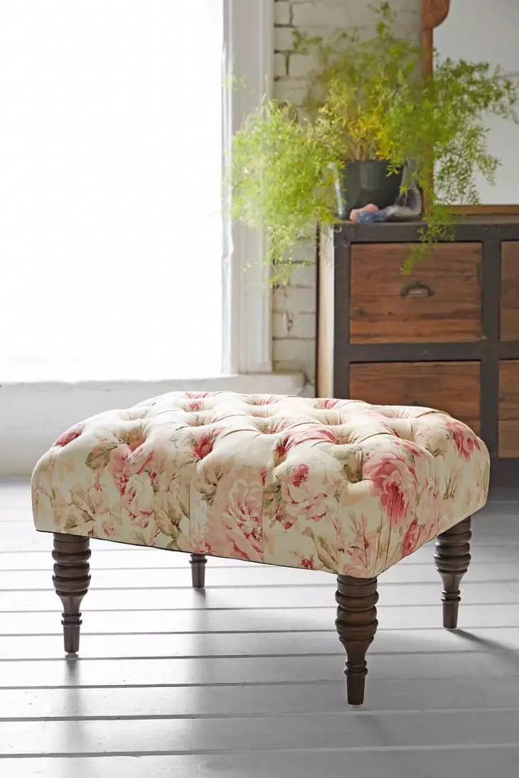 Imazhi i produktit: Urban Outfitters Halliday Floral Ottoman