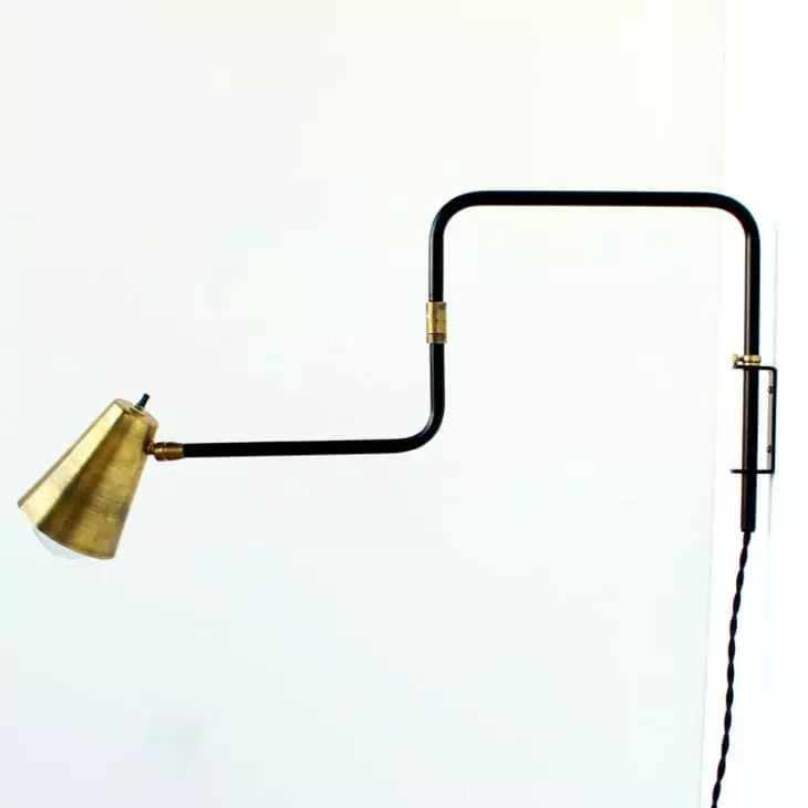 Umfanekiso weMveliso: OneFortyTree Double-Jointed Swing Lamp