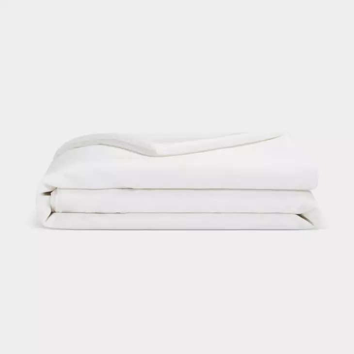 Khoom duab: Xyoob Duvet Cover, Poj huab tais