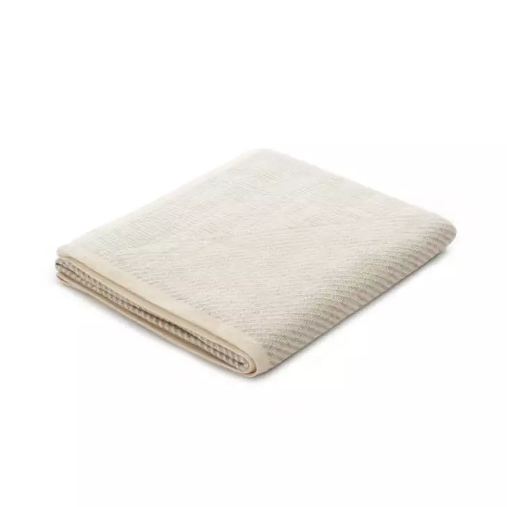 Khoom duab: Fells Wool Blanket