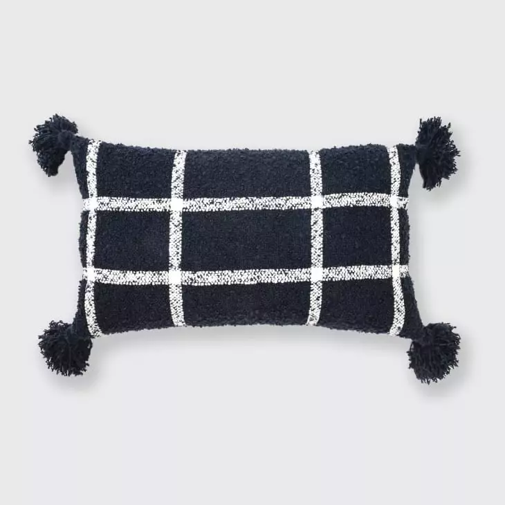 Íomhá Táirge: Plaid Boucle Uigí Caith Pillow