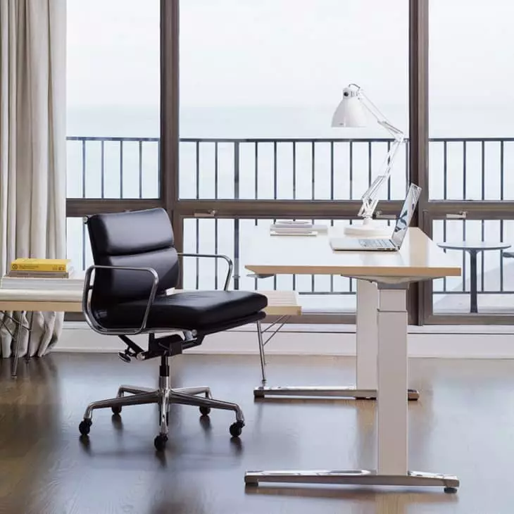 Termékkép: Renew Sit-To-Stand Desk