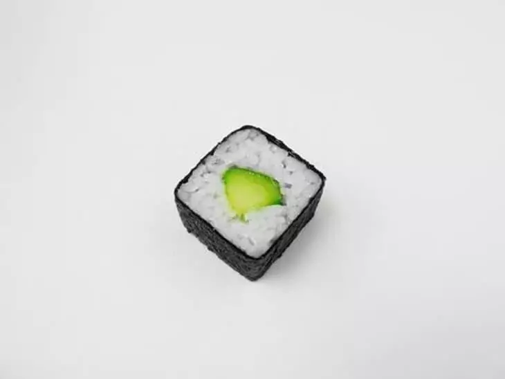 Isithombe somkhiqizo: I-Cucumber Roll Sushi Magnet