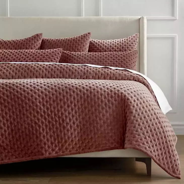 Slika proizvoda: Rumi Velvet Quilt, Queen