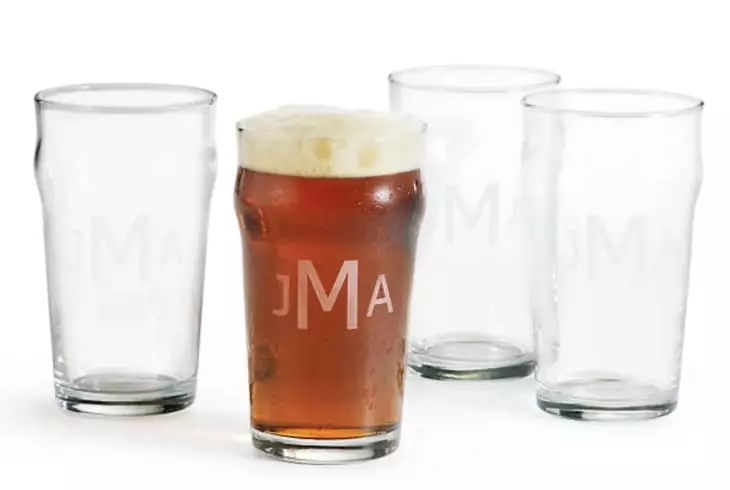 Imazhi i produktit: Syzet e personalizuara të monogramit pint
