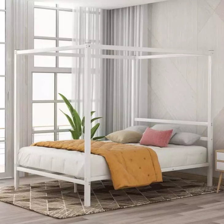 Produkto vaizdas: Latitude Run Ahlijah Canopy Bed