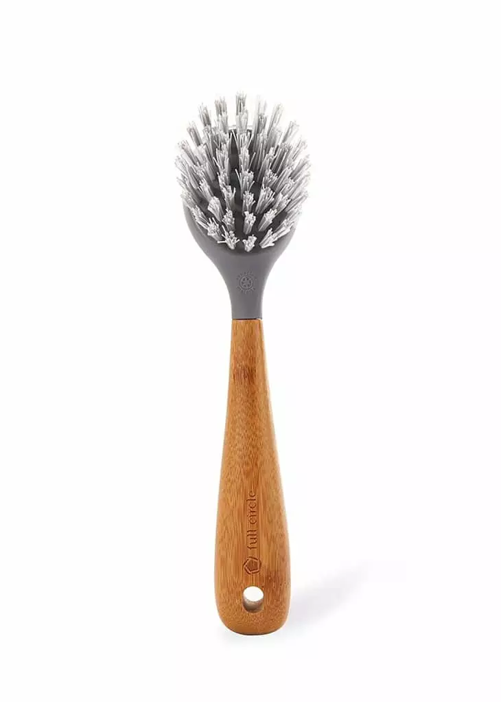 Ata Oloa: Full Circle Tenacious C Cast Iron Brush