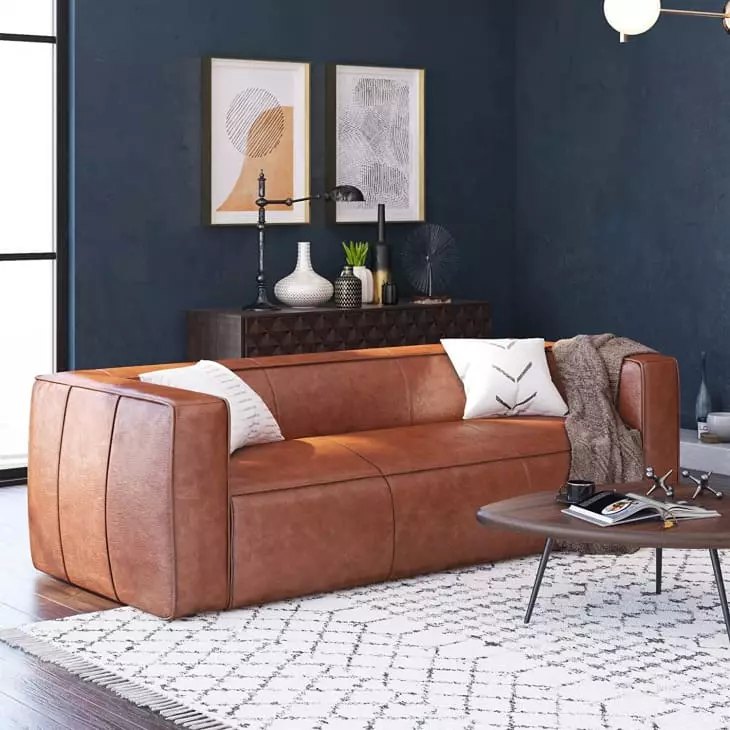 Foto ngwaahịa: Bradford Akpụkpọ anụ Sofa