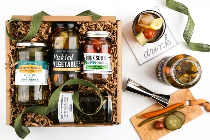 Larawan ng Produkto: Boozy Pickles Box