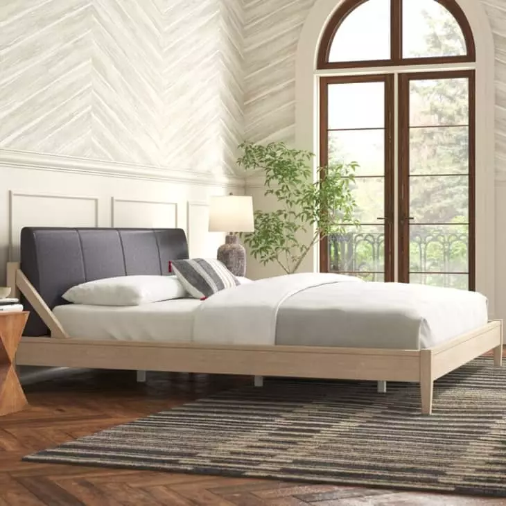 Hoton Samfura: Gause Platform Bed