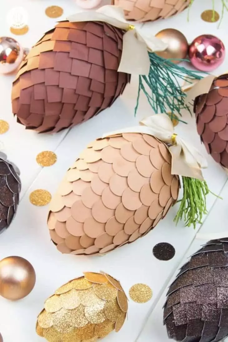 pinecones paper