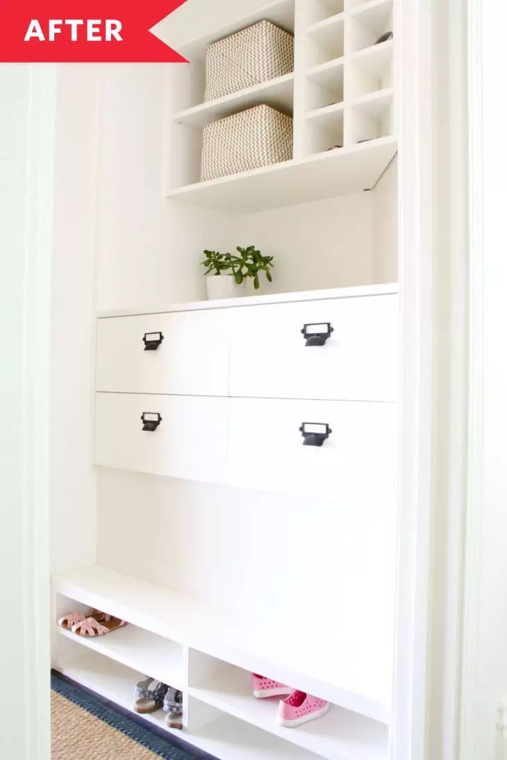 Mgbe: Drawers na shelf